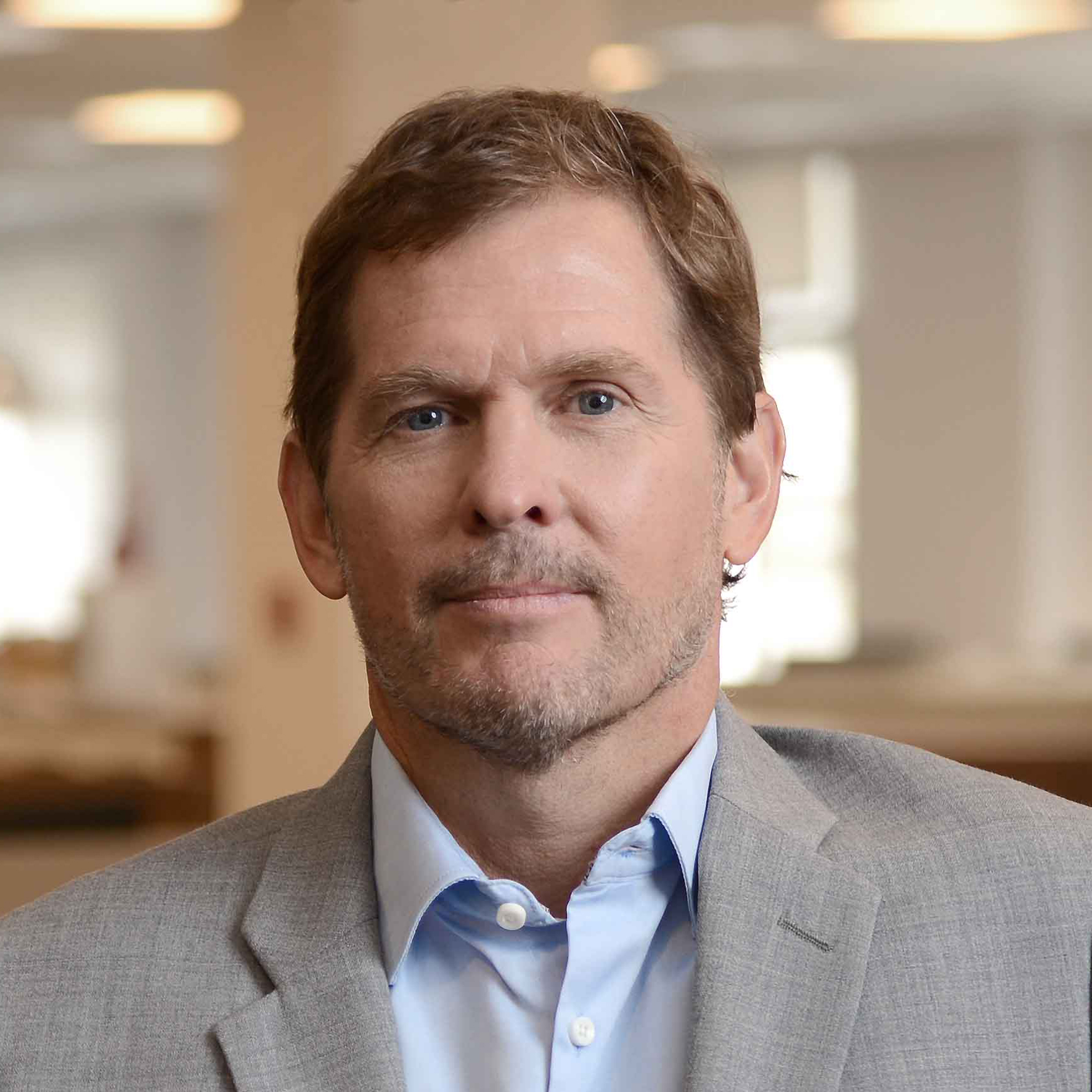 BST - Información sobre el Banco BST y su misión